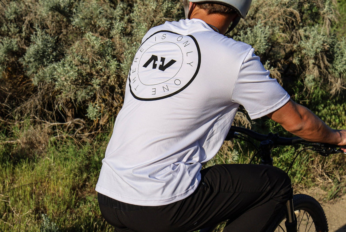 SAVIOR Soft Tech Performance Tee – The Savior Brand